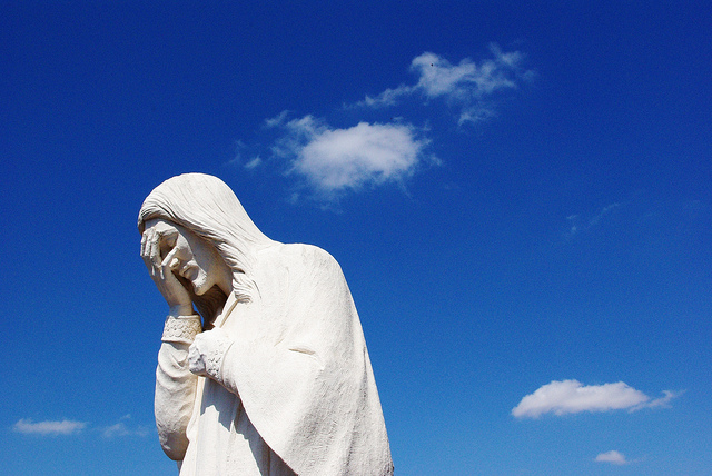 Estatua De Jesus Facepalm